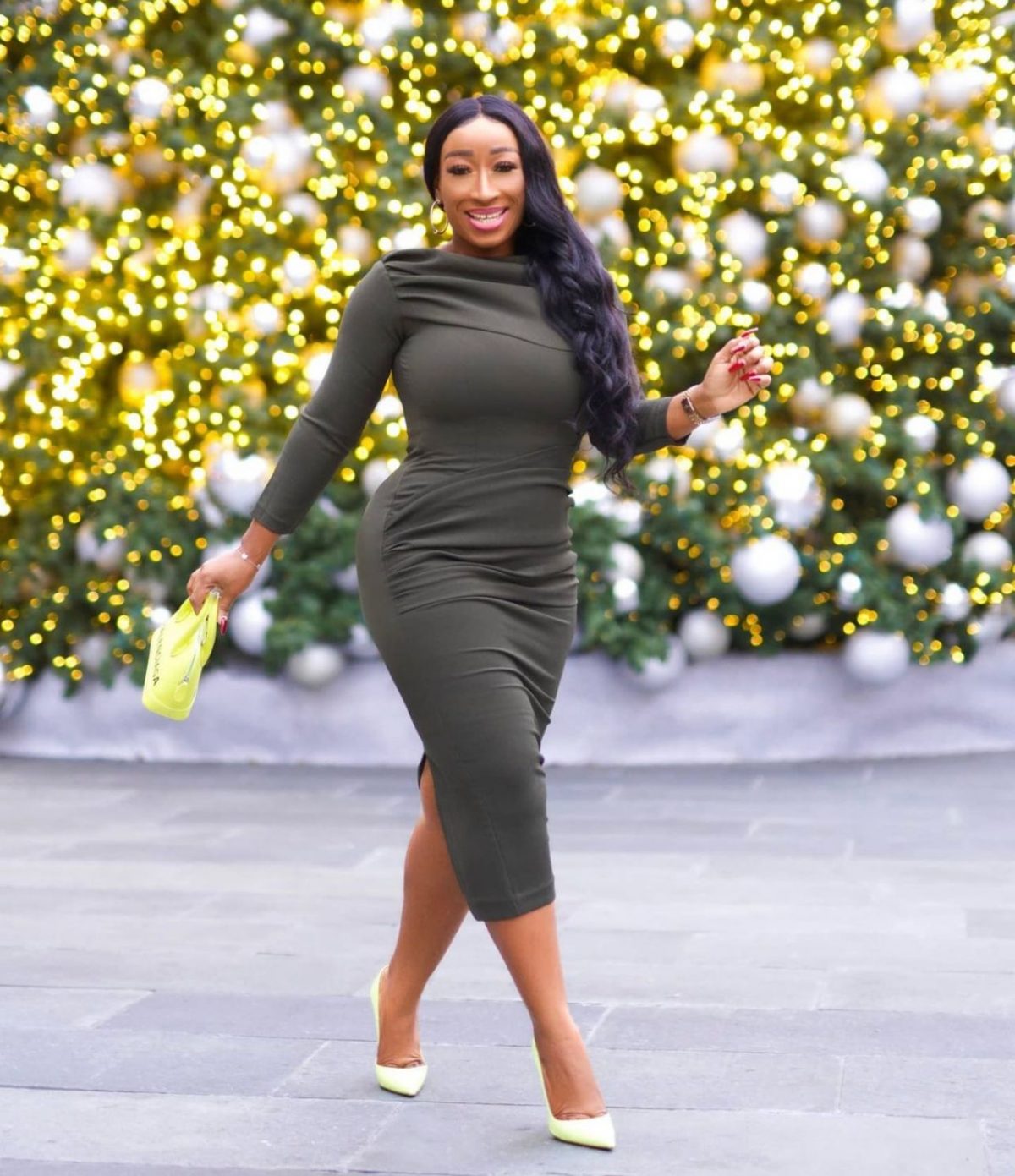 57 Chic Ways To Wear Olive Green And Colors That Go With Olive Green