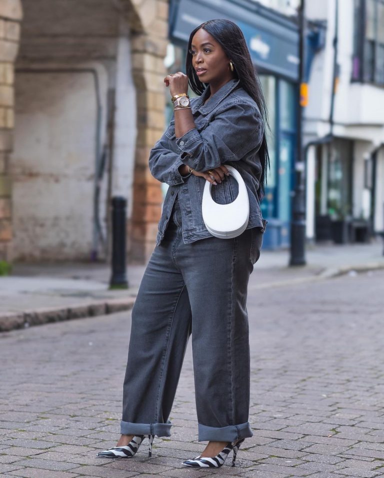 White Handbags In Summer Will Make Any Outfit Look Expensive